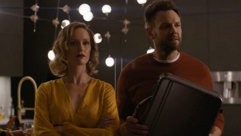 Happily | BenDavid Grabinski | In Review Online